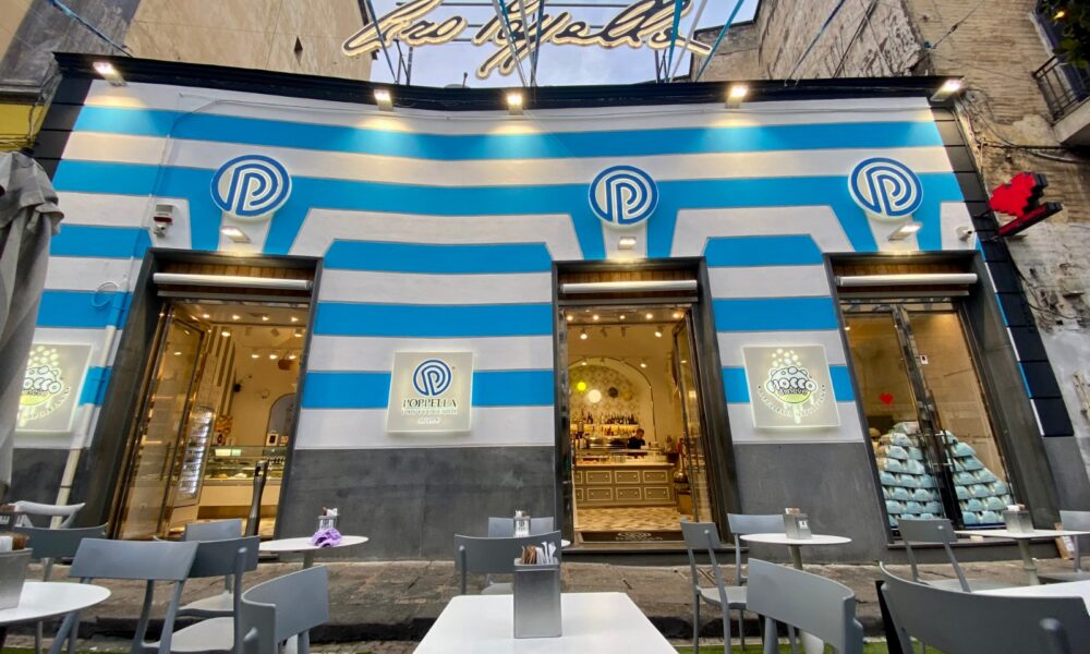 La pasticceria Poppella si veste di azzurro e si prepara alla festa ...