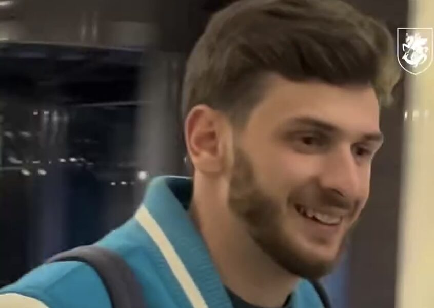 Kvara a un passo dalla storia. - 100x100 Napoli